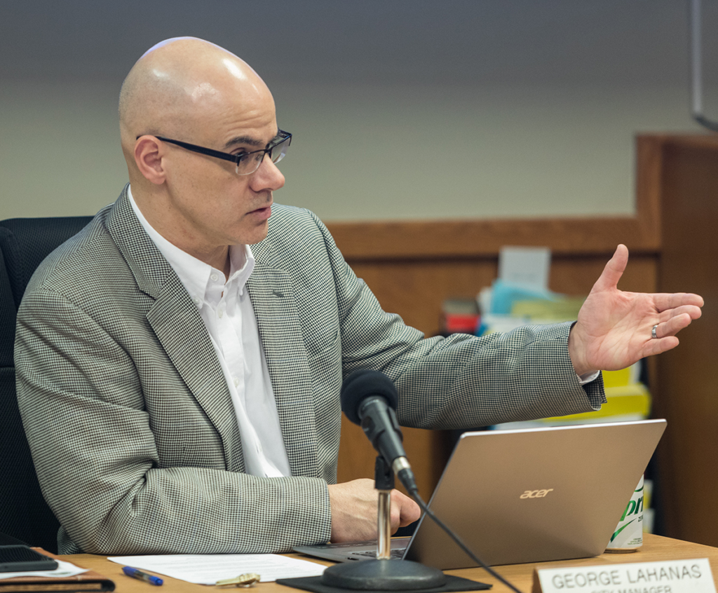 City Manager Gets New 4-Year Contract, as Mayor Says City is ‘Turning ...