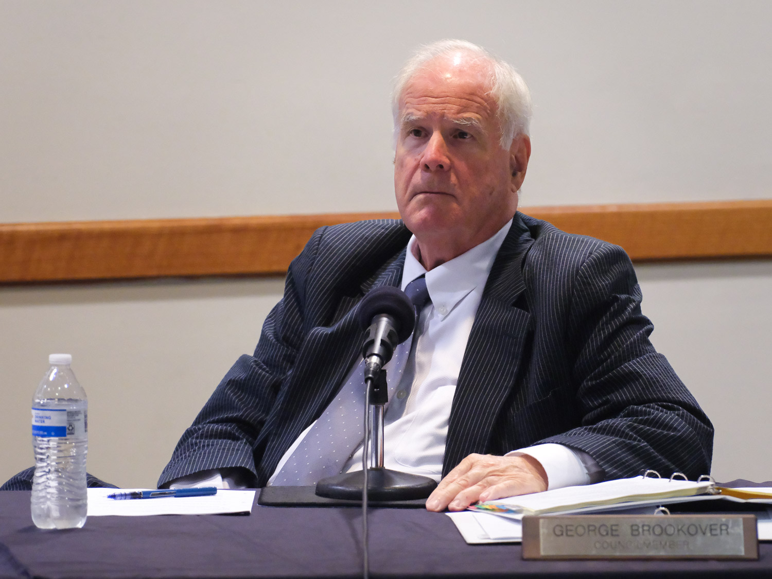 Council Interviews Four City Manager Candidates after Another Drops Out ...