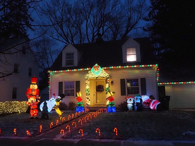 The Votes Are In! See the Winners of ELi’s Second Annual Holiday Lights ...
